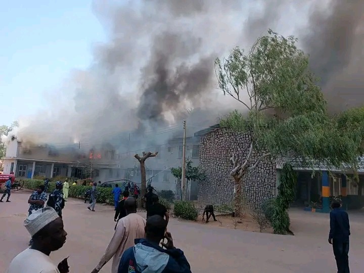 Fire Engulf Kano State Police Command’s Headquarters (Photos) – Igbere TV