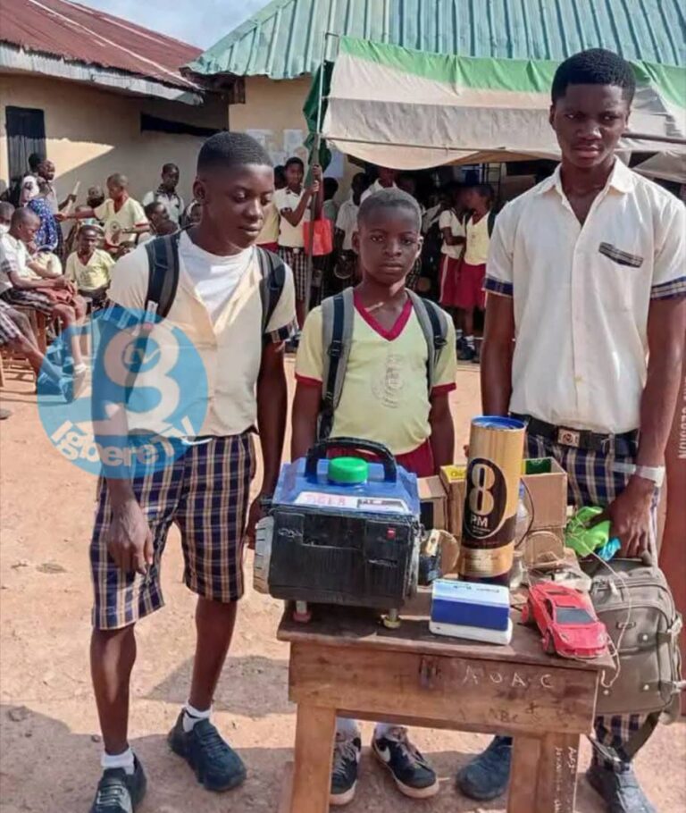 Eyewitnesses told IgbereTV that the students tested the innovation ...